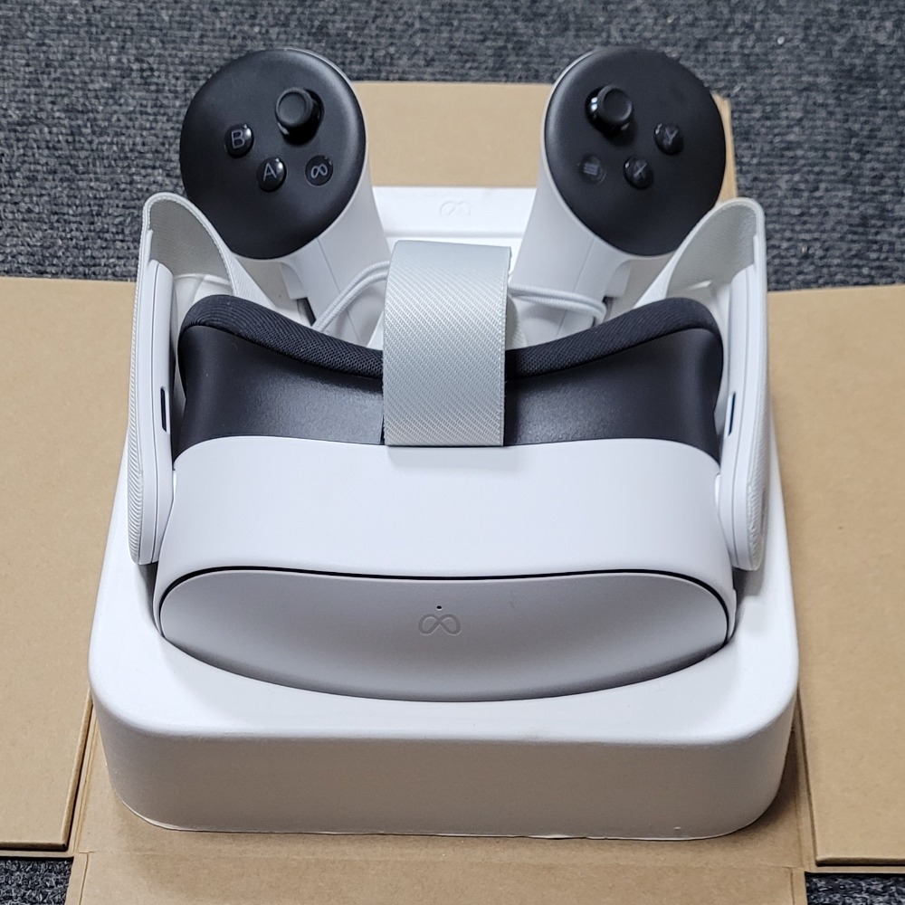 Used Meta Quest Meta quest 3s, Boxed, 128gb storage - Own4Less